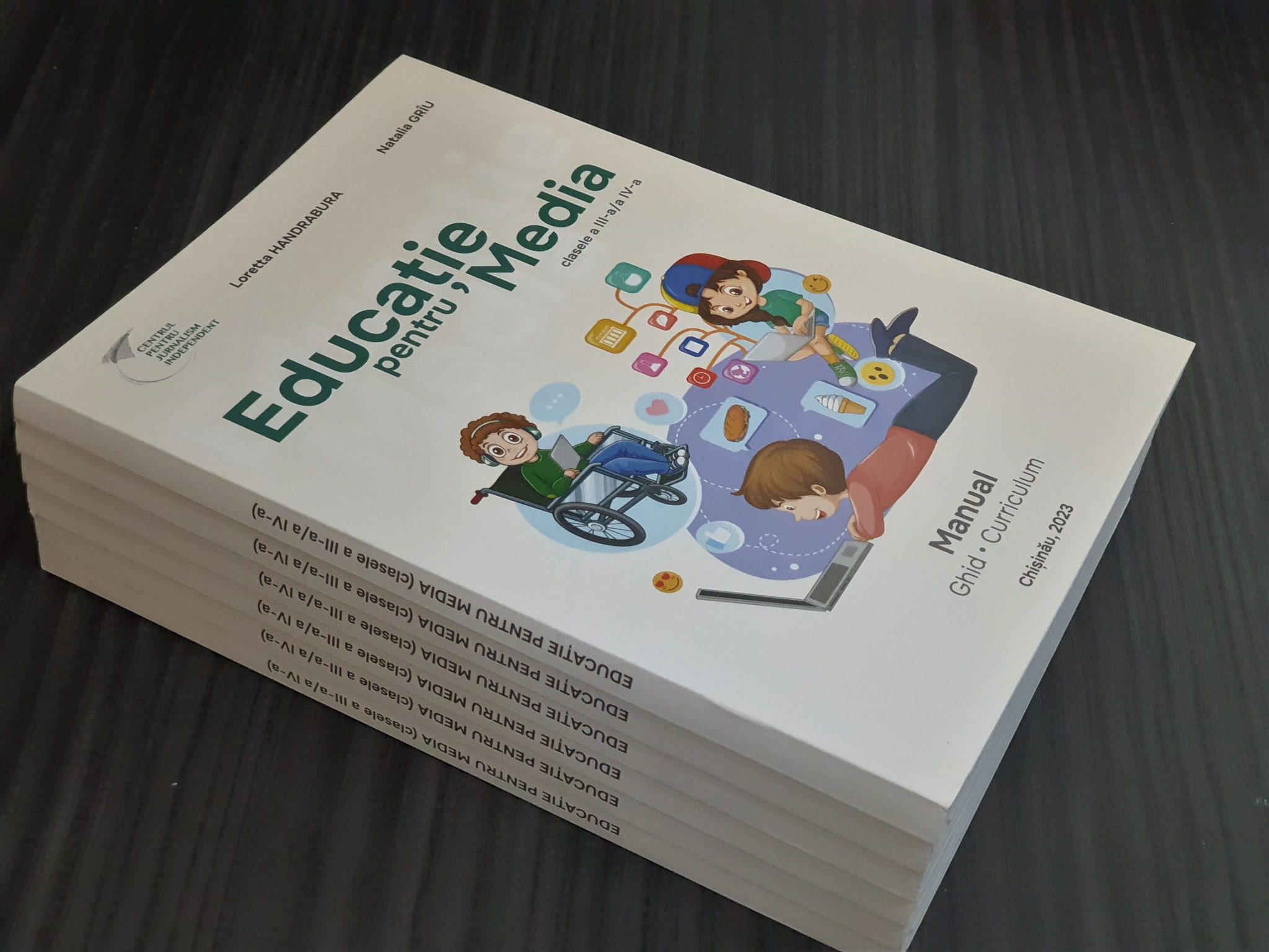 Versiunea actualizată a manualului Educație pentru media, clasele a III ...